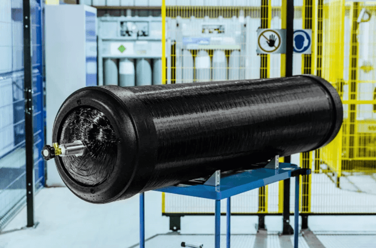 Hexagon Purus opens hydrogen storage systems facility in Kelowna ...