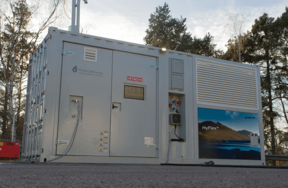 Hitachi concludes four-week hydrogen generator trial at UK construction ...