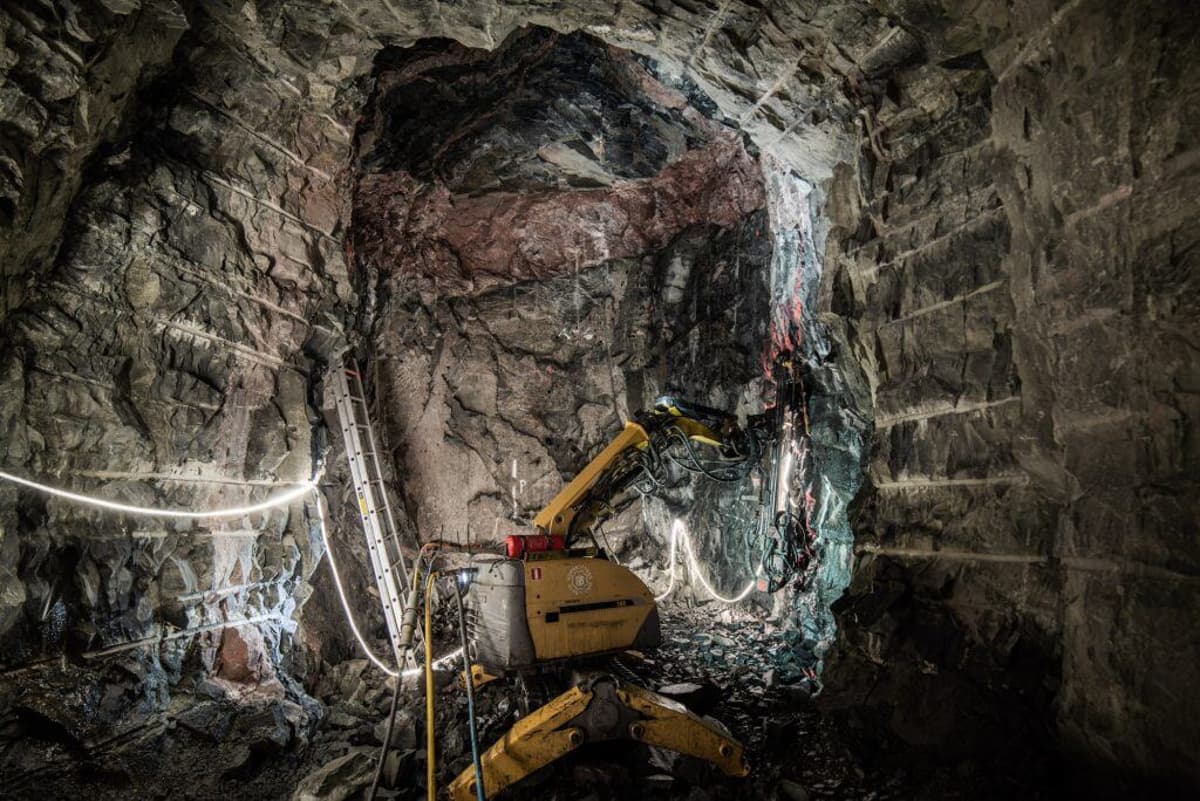 HYBRIT begins testing of pilot rock cavern hydrogen storage | Power ...