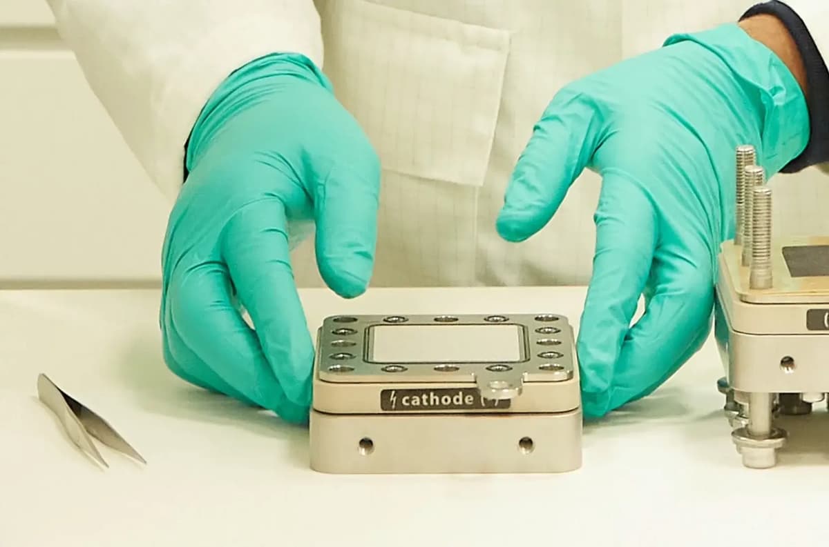 Bekaert halts electrolyser part production in Belgium as hydrogen demand slows | Technology | H2 ...