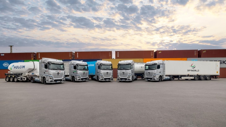 Daimler GenH2 hydrogen trucks surpass 225,000km in customer trials ...