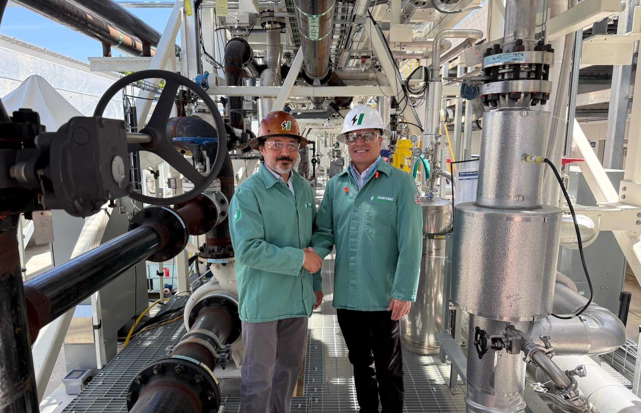 HIF Global selects Electric Hydrogen electrolysers for 1.8GW e-methanol project | Power