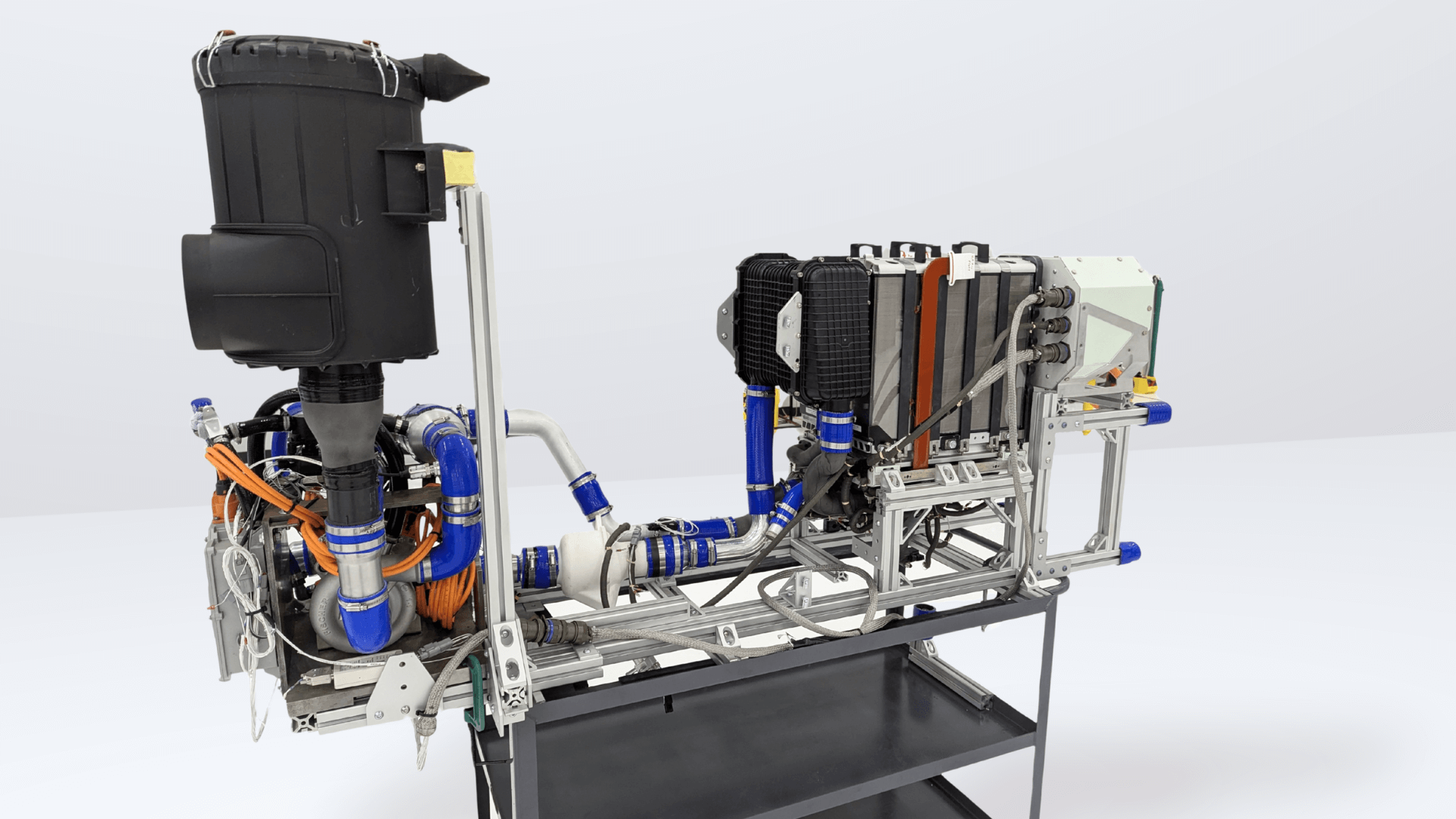 ZeroAvia ships hydrogen fuel cell to US defence customer | Technology | H2 View